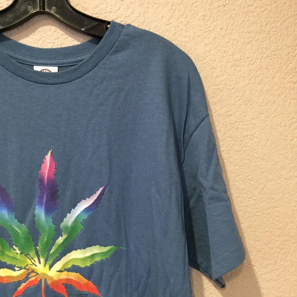 Mahako’s mermaids | Shirts | A Sick Mind Leaf Tshirt | Poshmark